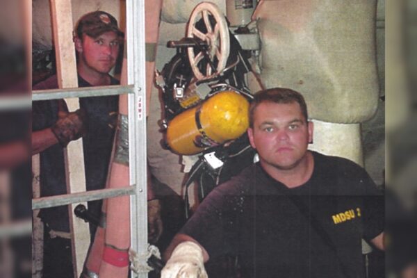 SCUBAPRO Sunday - Salvage Divers of the USS Cole, the Untold Story of ...