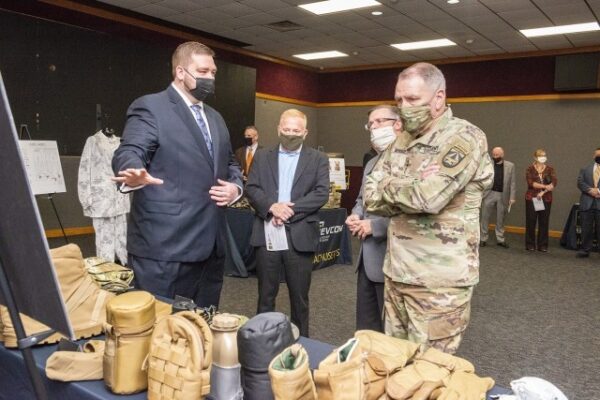 Army Future Command’s GEN Murray Visits DEVCOM Soldier Center for ...
