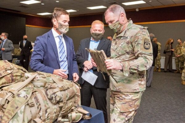 Army Future Command’s GEN Murray Visits DEVCOM Soldier Center for ...