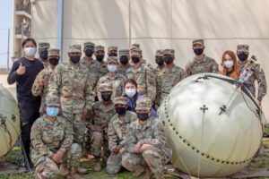 Soldiers Trained on Inflatable Satellite Antenna - Soldier Systems Daily