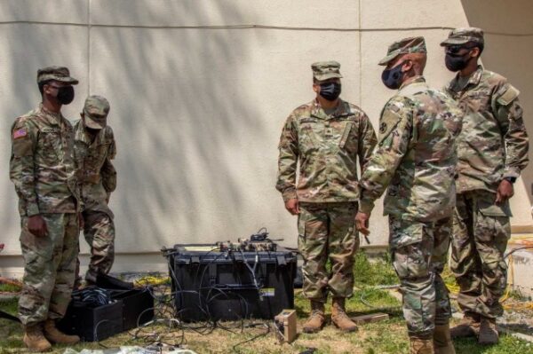 Soldiers Trained on Inflatable Satellite Antenna - Soldier Systems Daily