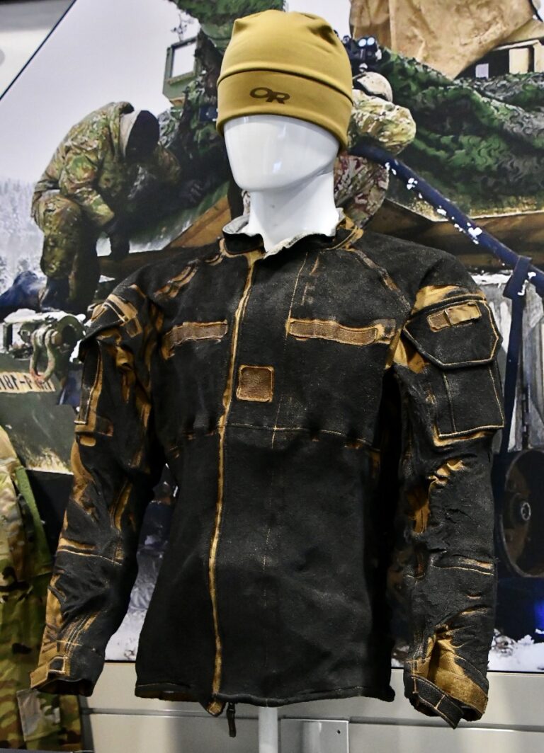 AUSA 22 - GORE-TEX PYRAD Refueler Suit | Soldier Systems Daily Soldier ...