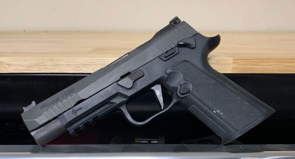 Brouwer LLC - M1811 Grip Module for SIG SAUER P320 | Soldier Systems ...