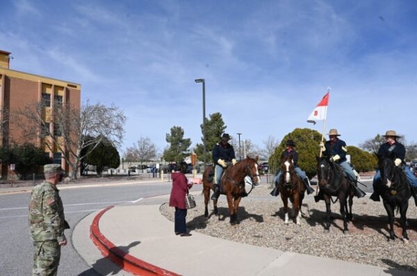 TRADOC Commanding General Visits Fort Huachuca, Army's First Multi ...