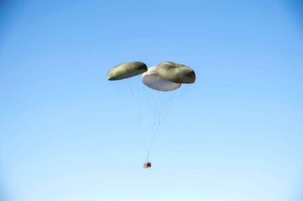 US Army Tests Cutting Edge Parachute System - Soldier Systems Daily
