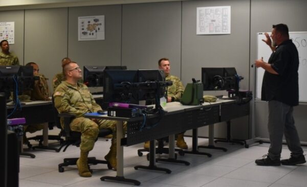 Signal Course Aims to ‘Transform the Army One NCO at a Time’ - Soldier ...