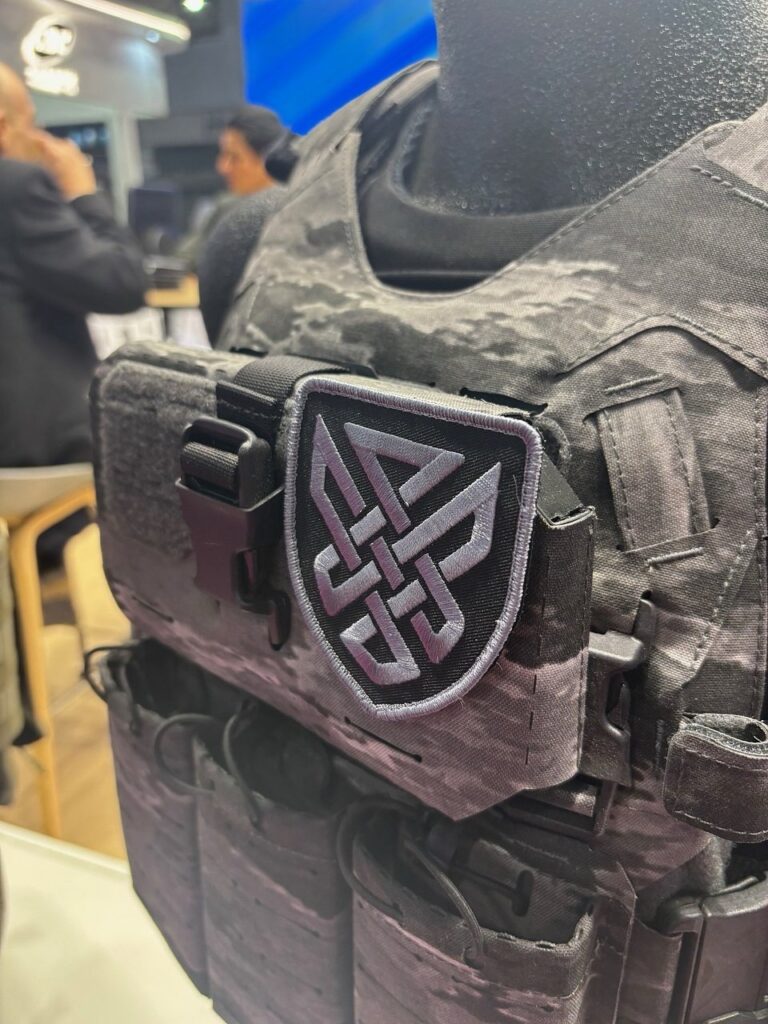 Integris Composites Launches Rapid Don/Doff Body Armor at Milipol Paris ...