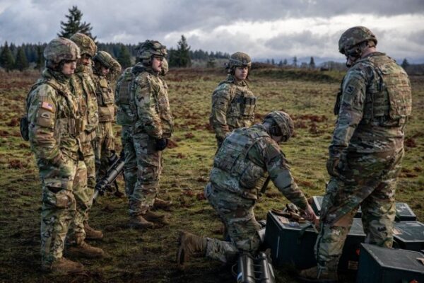 Washington, Oregon National Guard Soldiers Test New Weapons | Soldier ...