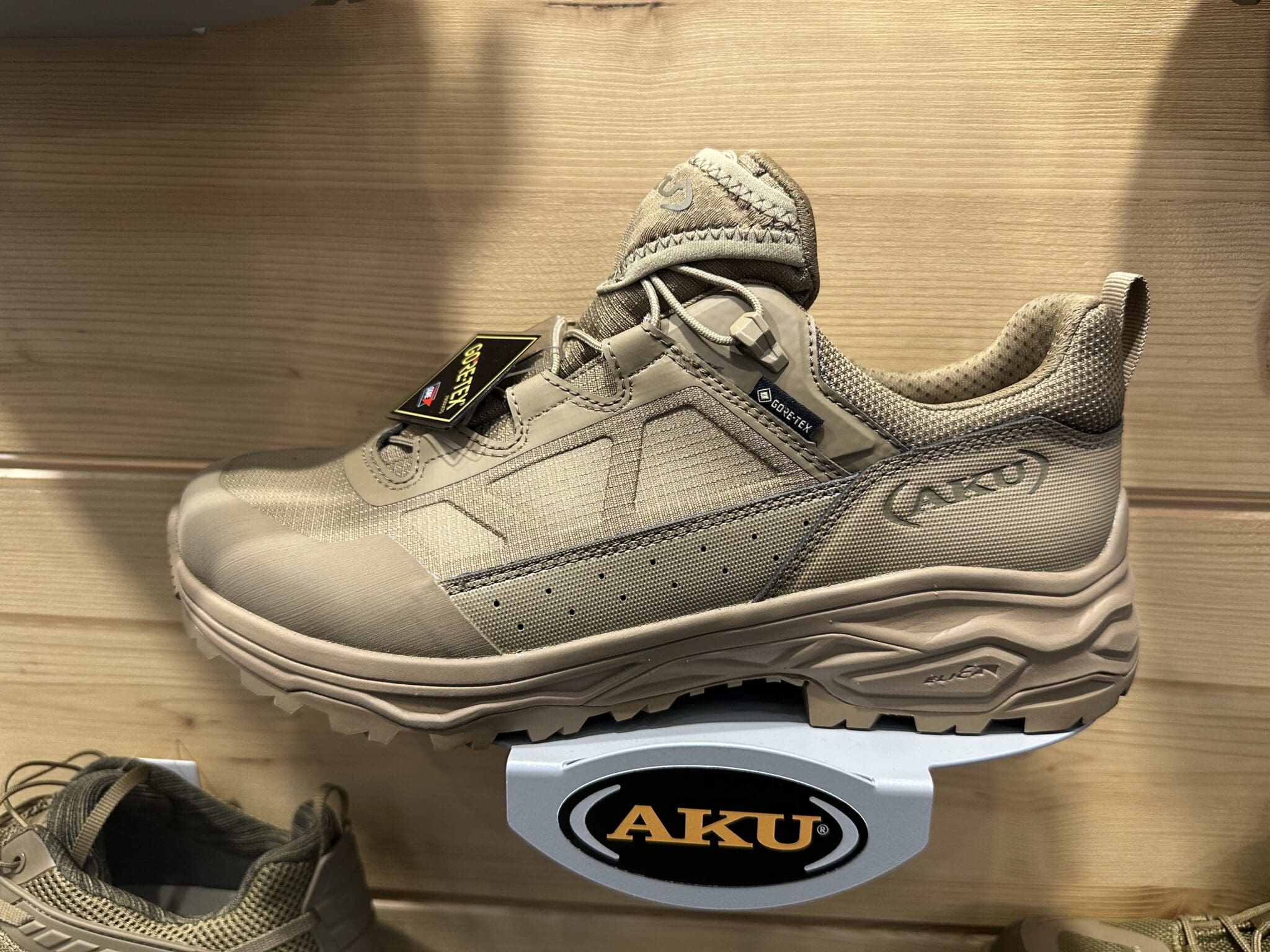 Enforce Tac 25 - Aku Sentinel Low | Soldier Systems Daily Soldier ...