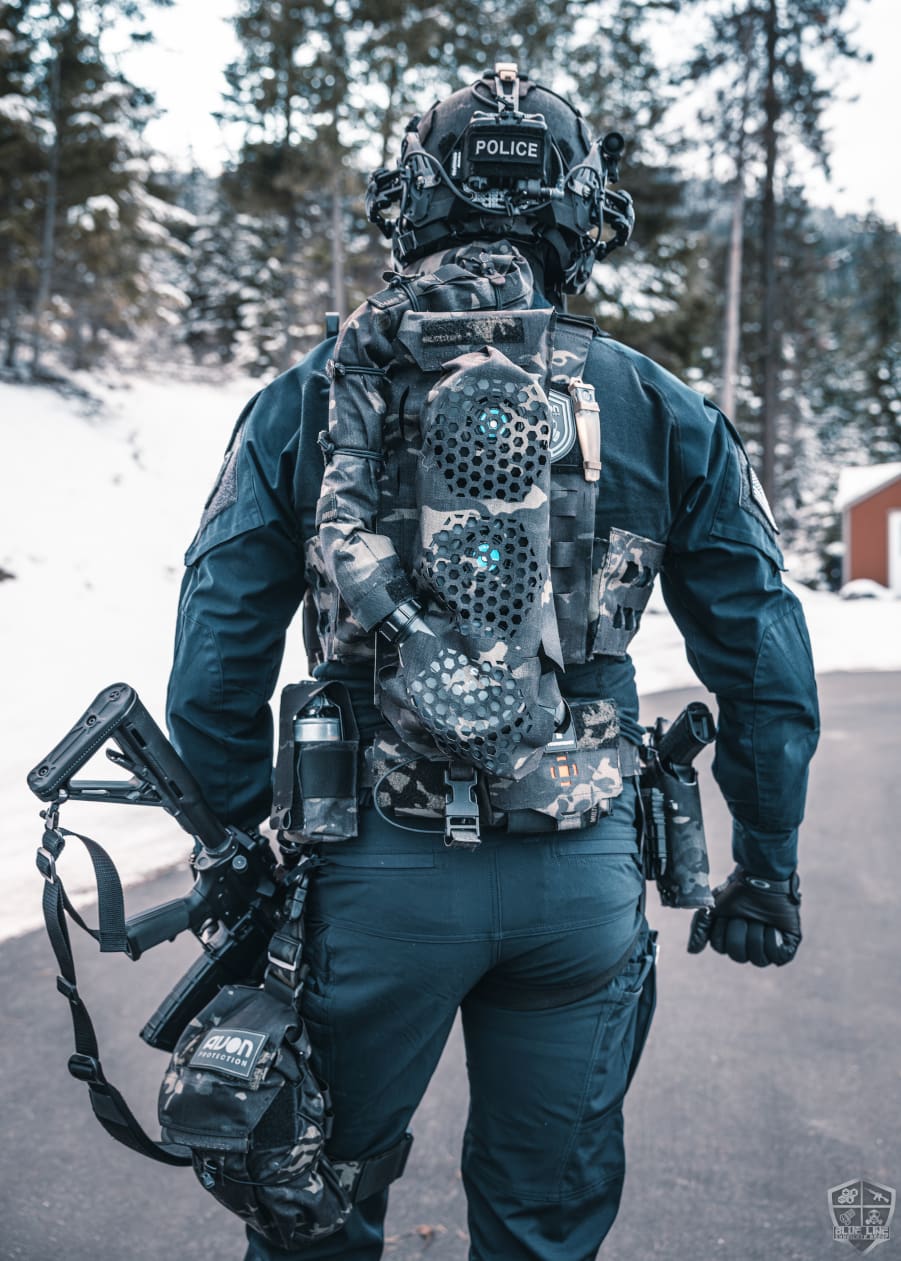 Beez Combat Systems Avon MP-PAPR Sleeve | Soldier Systems Daily Soldier ...