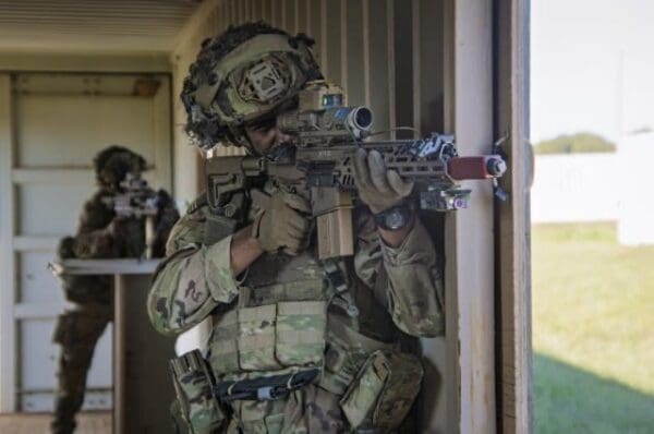 US Army Seeking COTS Direct View Optics, Aiming Lasers, and Mounting ...