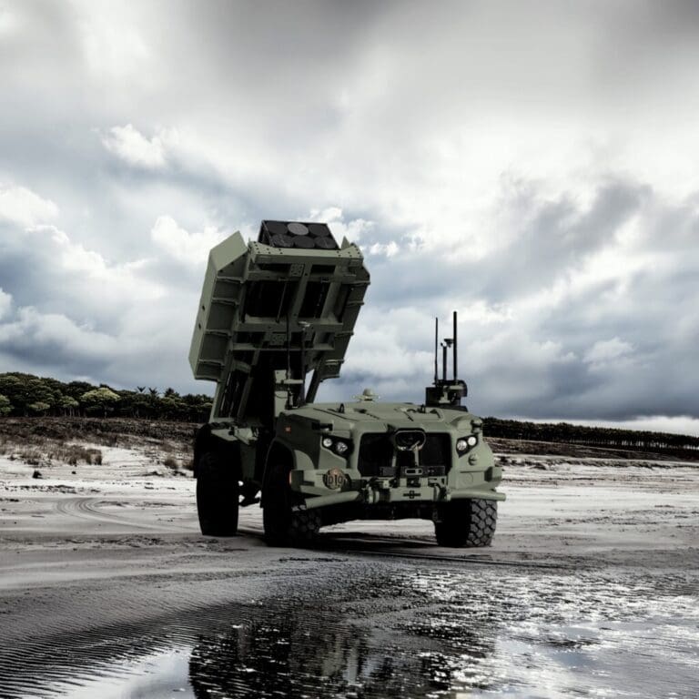 Oshkosh Defense Showcases Integrated Mobility Solutions at AUSA Global ...